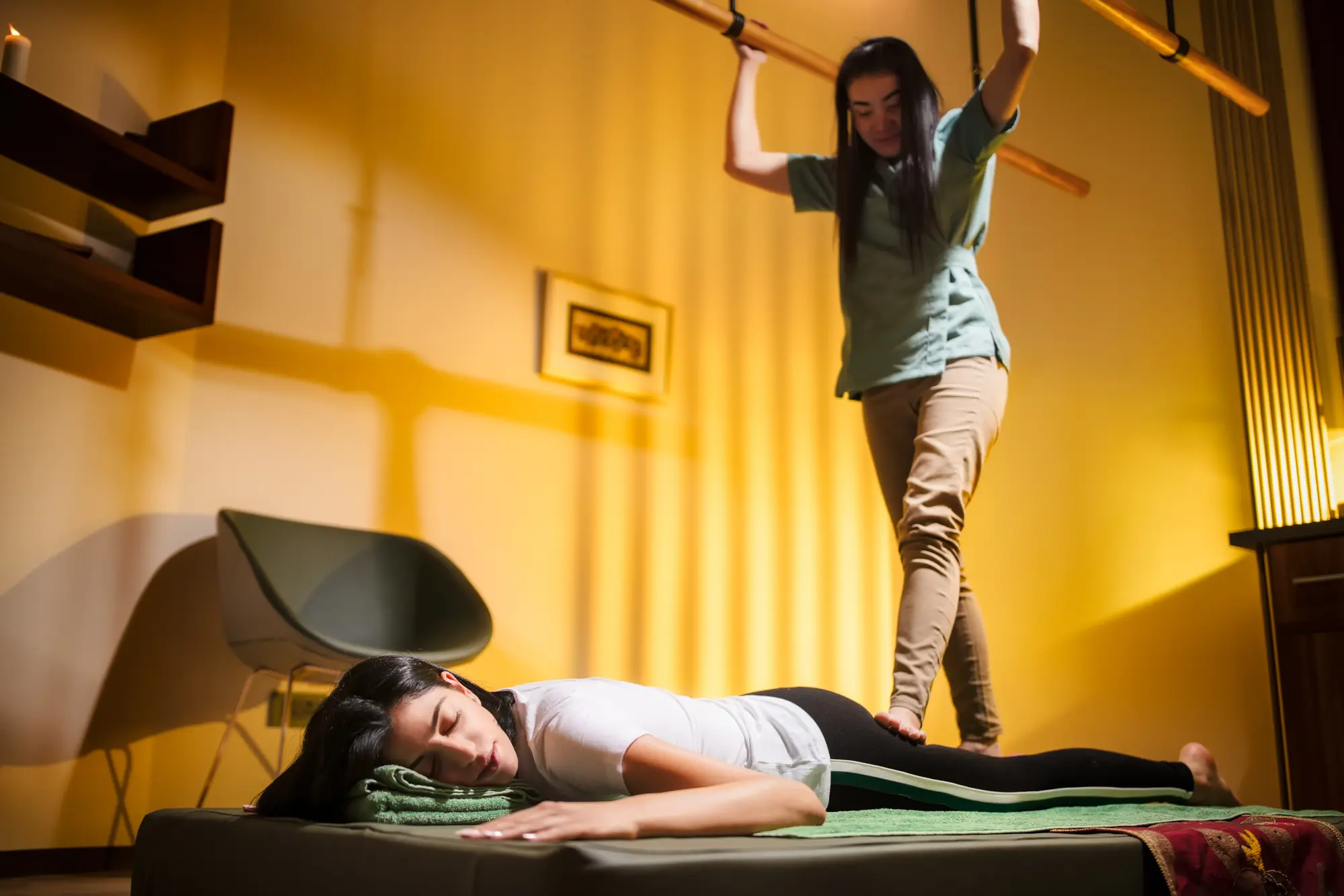 Back-Walk Thai Massage - Riva SPA